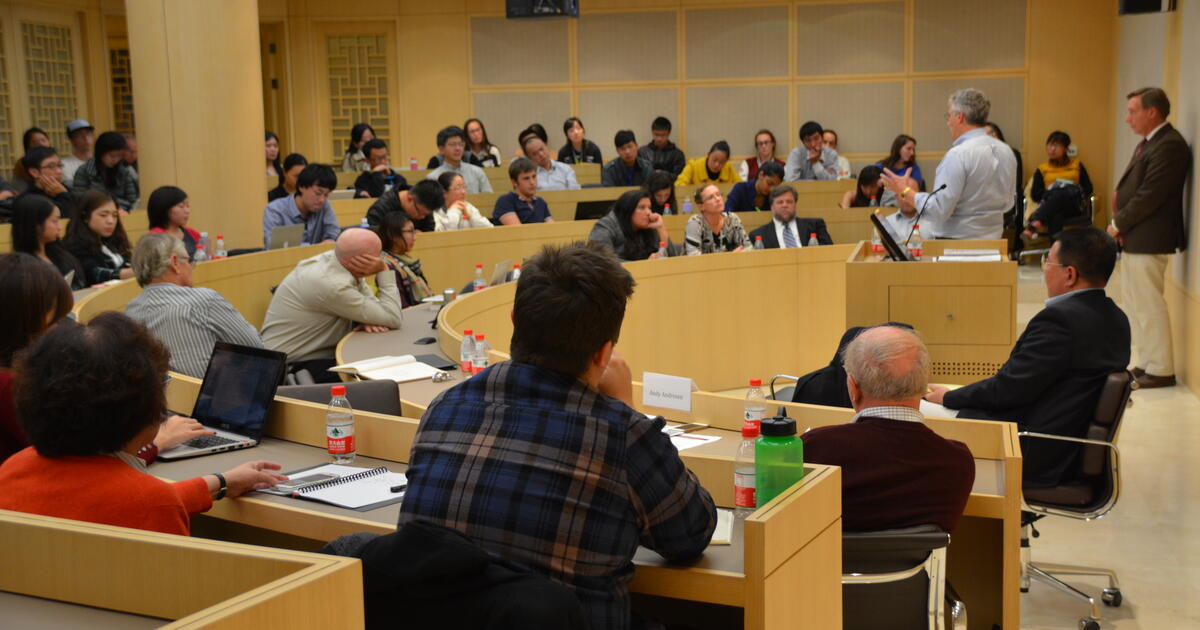 SCPKU holds International Diplomacy Lecture Series | FSI