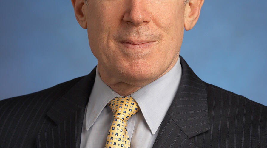 Robert Hormats discusses "The Rise of the New Economic Powers" | FSI